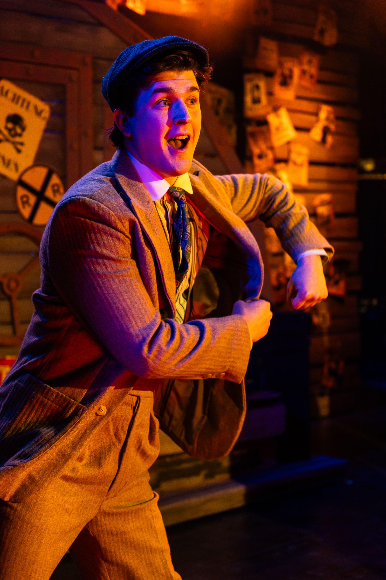 24-Clyde Hunter DANGERVILLE